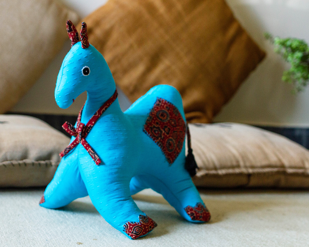 Animal Cushion | Camel | Recycled Fabric | Kopai - Paar | Indian Craft ...